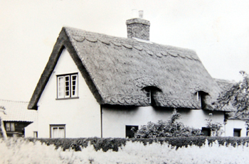 Hosted By Bedford Borough Council: 14 High Street Roxton